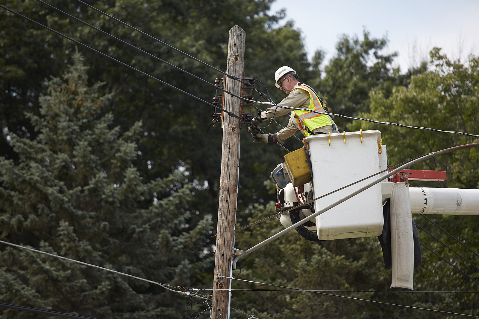 Avangrid Subsidiaries NYSEG and RG&E Deliver Best Reliability in Five ... Avangrid Subsidiaries NYSEG and RG&E Deliver Best Reliability in Five ...